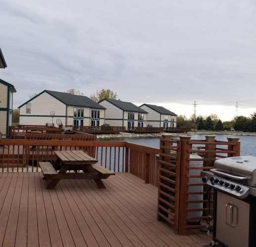 The Bay’s Edge | Luxurious Townhomes and Lodging | Port Clinton, Ohio